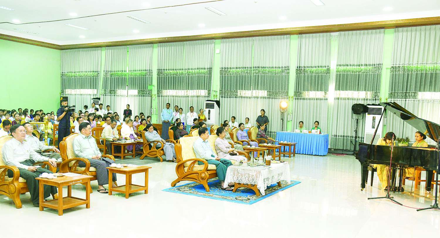 Acting President and SSPC Chairman of the Republic of the Union of ...